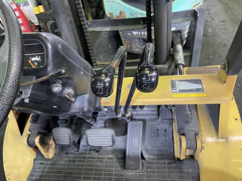 (MITSUBISHI) FG30-F13D-31129 – Used Forklift Japan | Advance