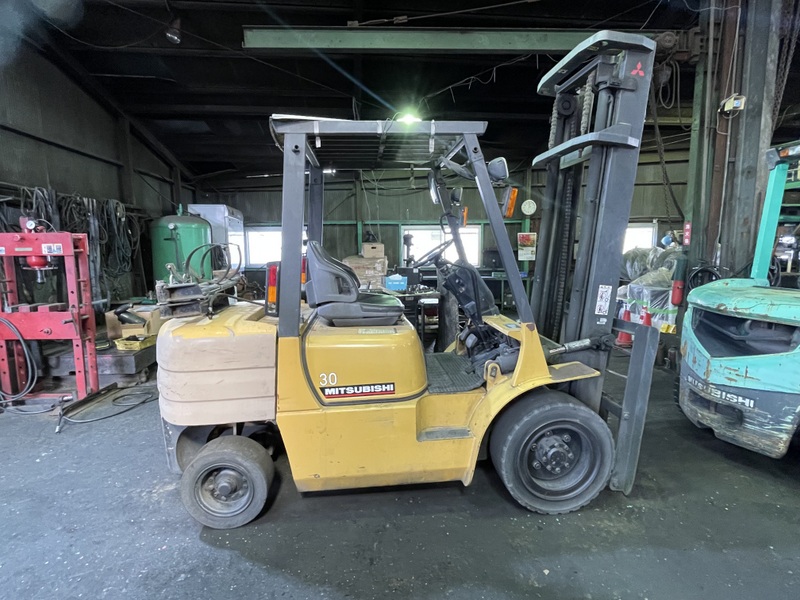 (MITSUBISHI) FG30-F13D-31129 – Used Forklift Japan | Advance