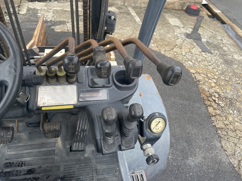 (TOYOTA) 50-8FD25-33218 – Used Forklift Japan | Advance