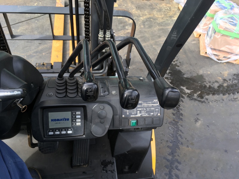 (KOMATSU) FB25-12-100501 – Used Forklift Japan | Advance