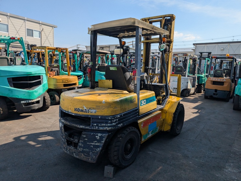 (KOMATSU) FD30-11-459402 – Used Forklift Japan | Advance